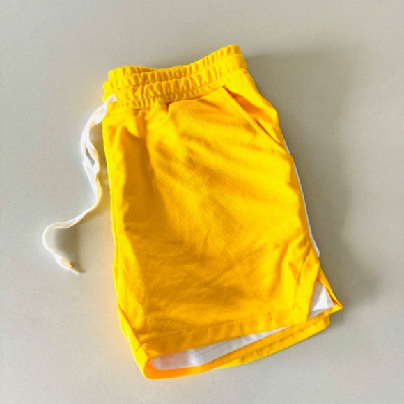 Vintage | Shorts | Vintage Gold Yellow Hot Mini White Mesh Lined Short ...